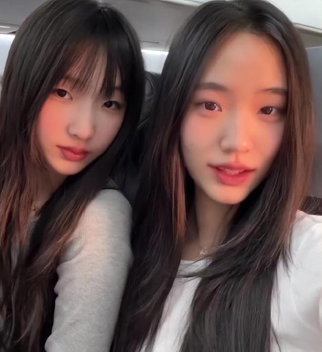 小S大女儿Elly上杂志 Elly五官立体很会摆POSS——上海热线娱乐频道